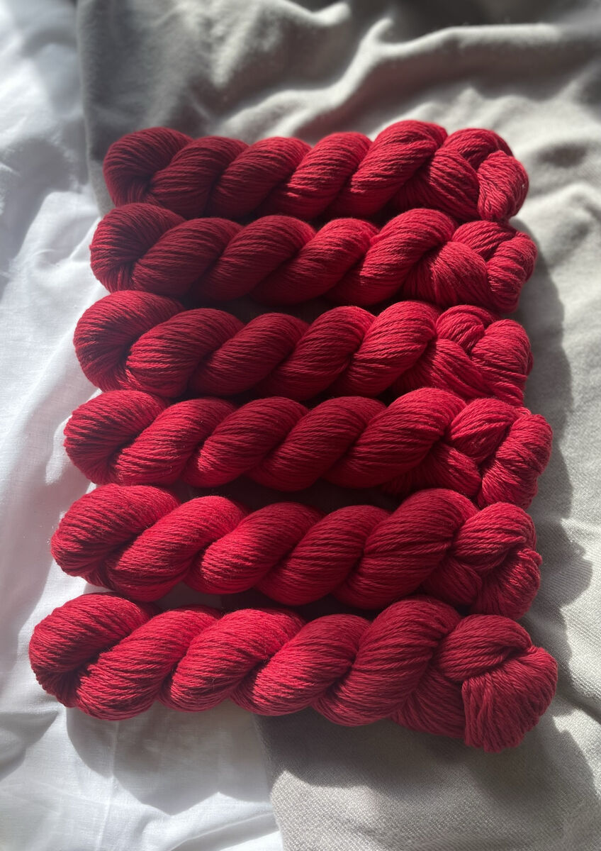 College Red 6 hanks | Rowan