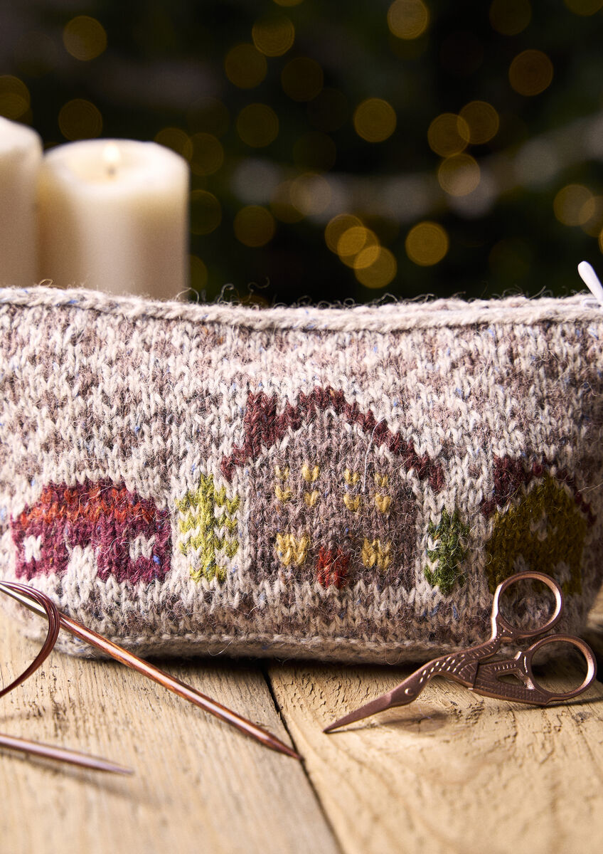 Holly Notions Pouch | Rowan